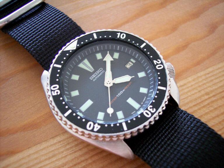 Seiko 7002-7000… – The Watch Spot